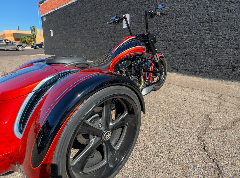 Harley-Davidson / Paul Yaffe 2022 Full Custom Freewheeler with Bagger ...